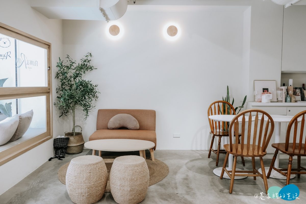 【忠孝敦化咖啡】Flow & Row café，寵物友善的超質感咖啡廳 - 巷子裡的生活